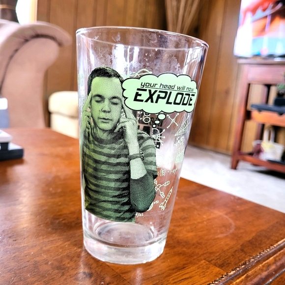 None | Dining | The Big Bang Theory Sheldon Collectors Series 6 Oz ...